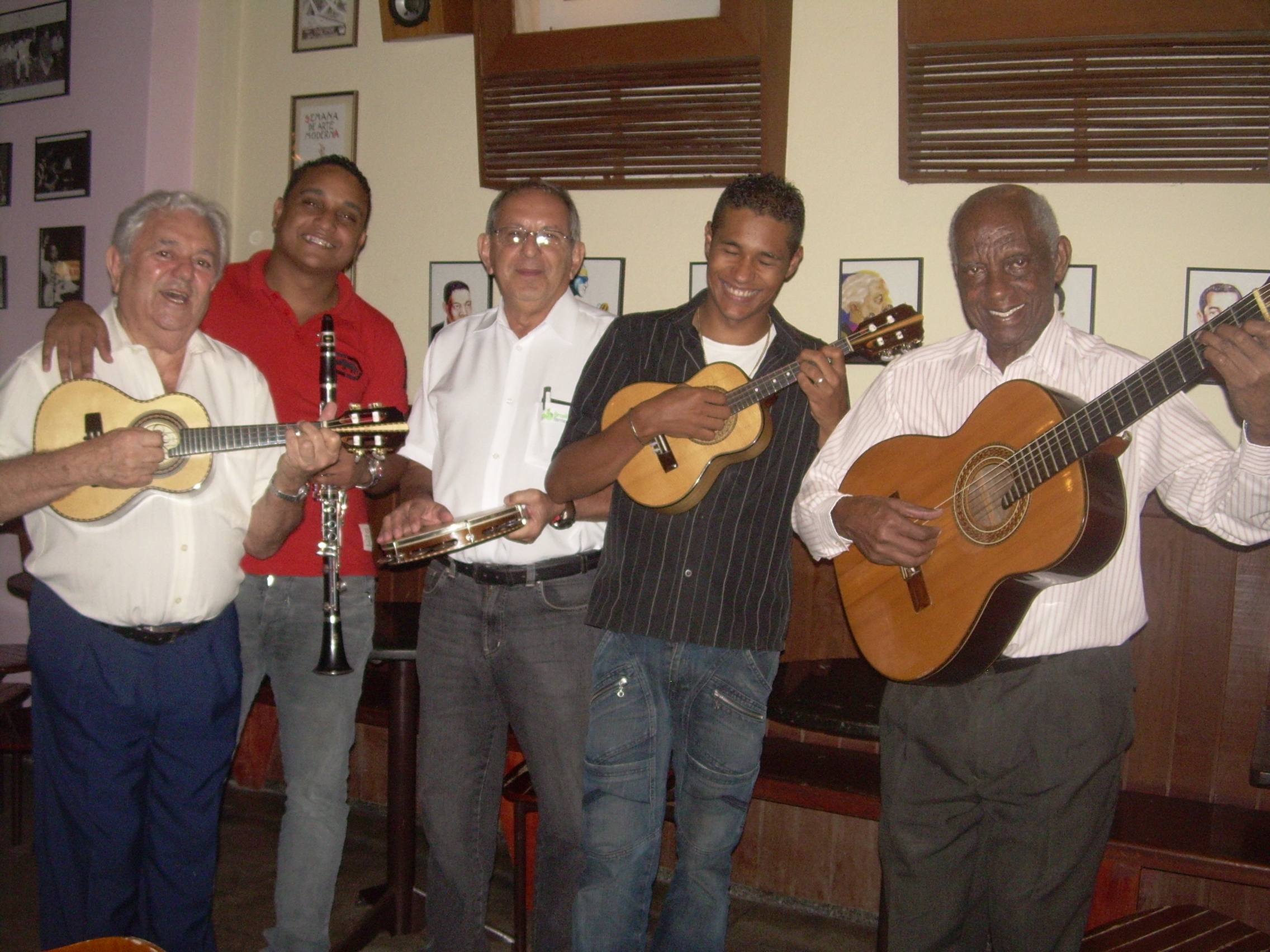 Notícias da UFMG - Conservatório apresenta esta noite o grupo Chorões e Cia