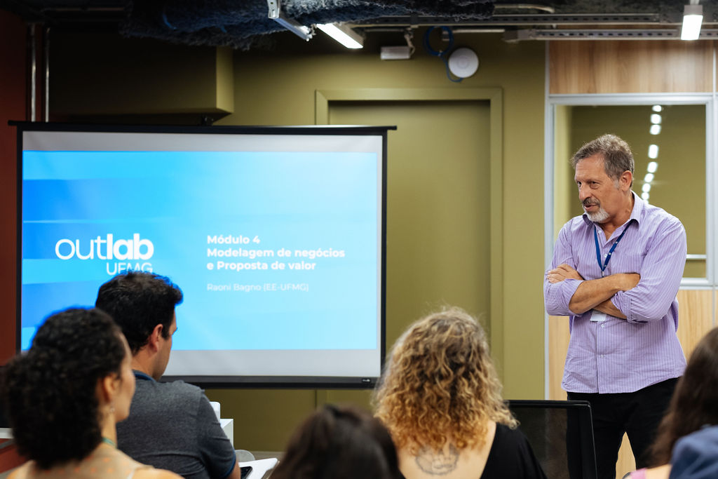 Metodologia empreendedora é aplicada nos laboratórios – Programa Outlab